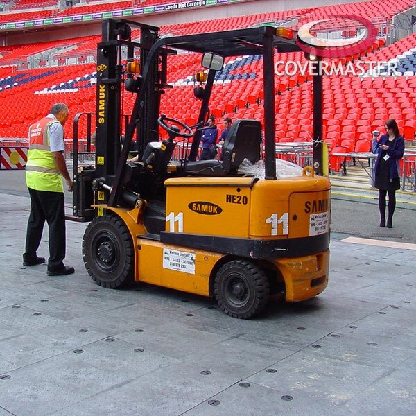 Heavy Duty Temporary Roadway System - Event Flooring & Turf Protection ...